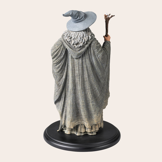 Gandalf the Grey™ Wizard Miniature Statue – Hobbiton™ Movie Set